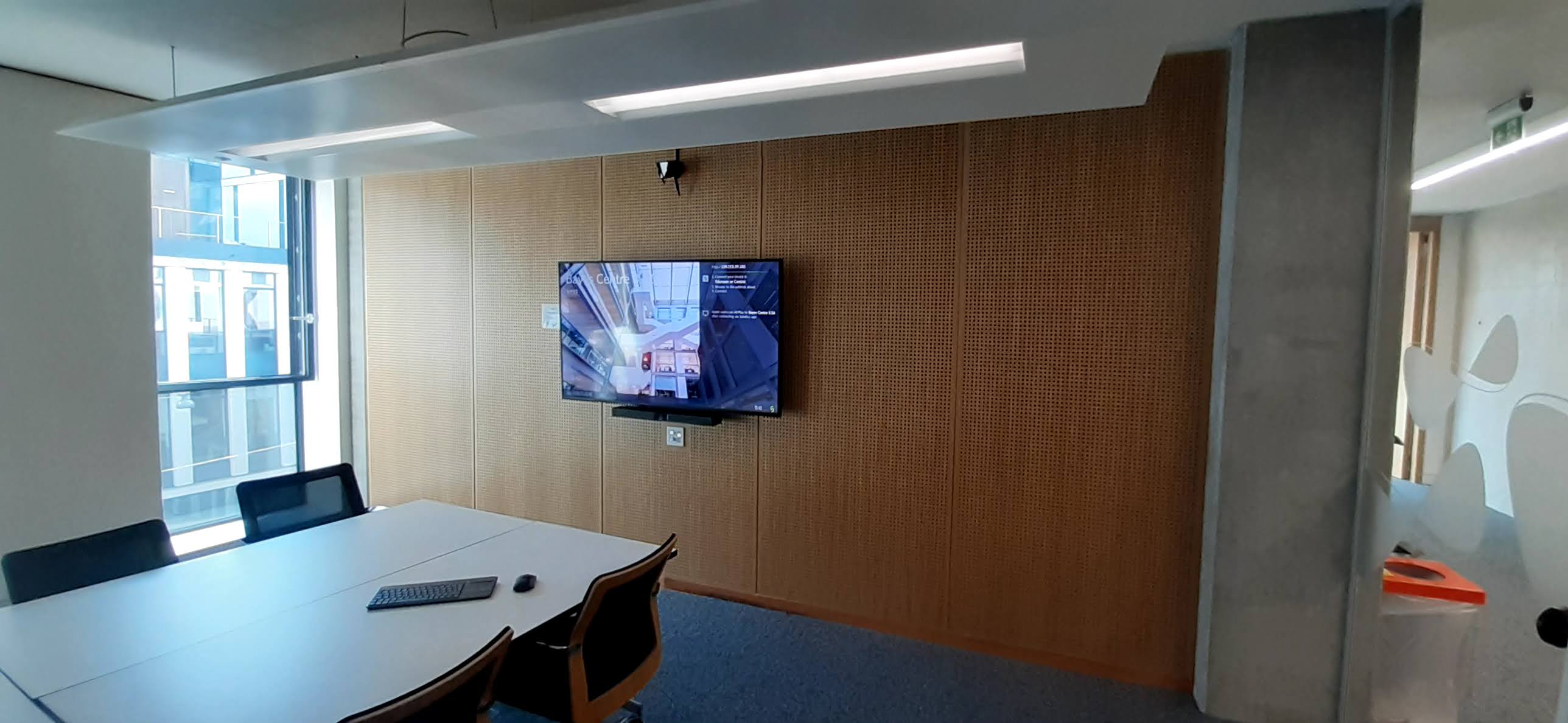 Hybrid Meetings | Computing | Information Services